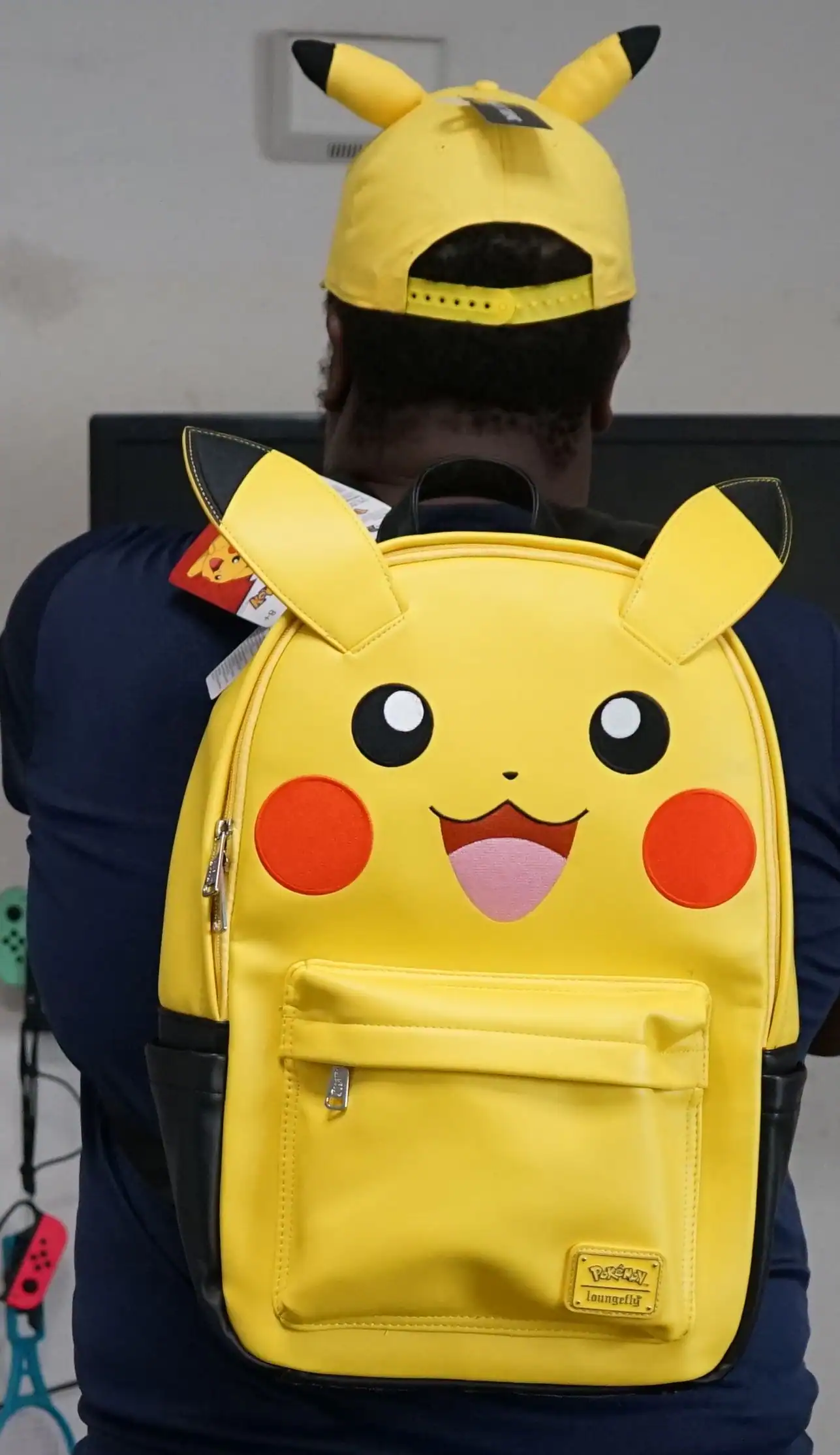Pikachu Cosplay - Bronco Otaku
